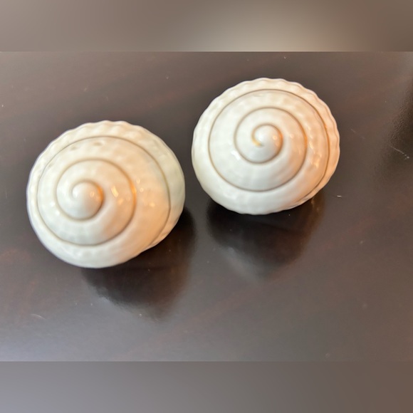 Mikasa | Dining | Sea Shell Salt Pepper Shakers Mikasa Narumi Fine ...